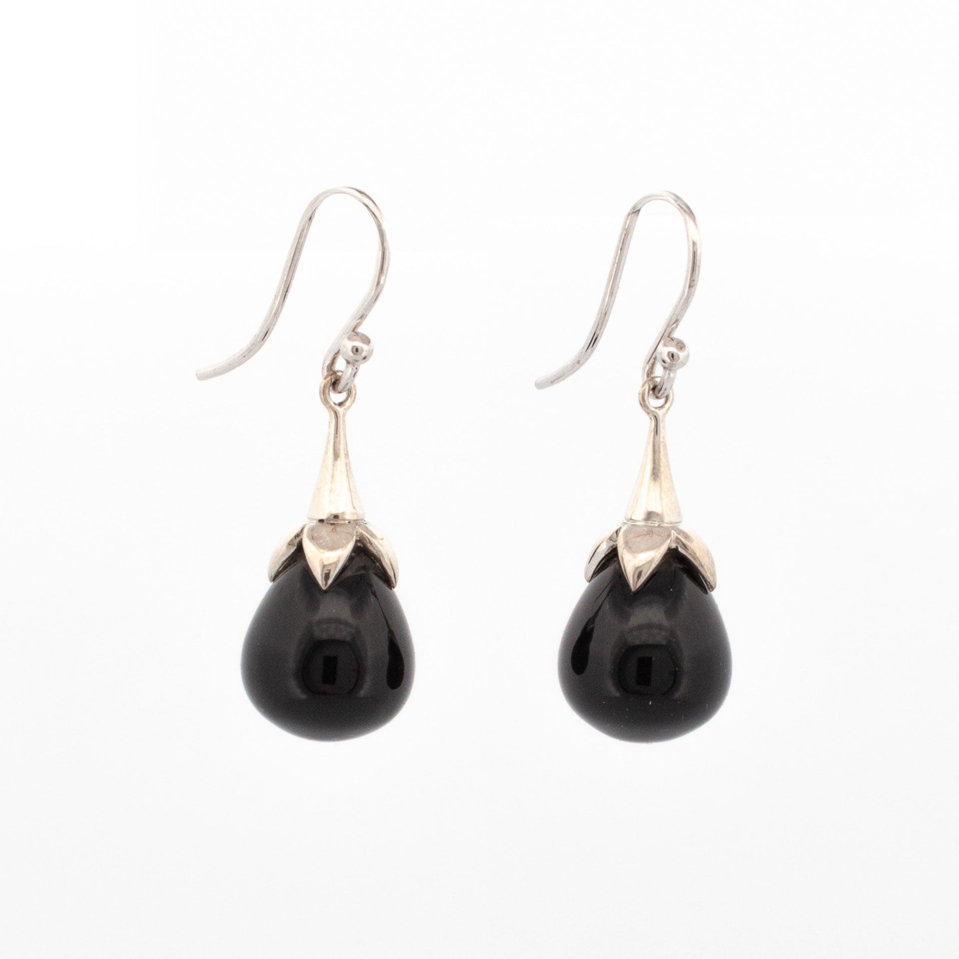 ONYX POD DROP EARRINGS